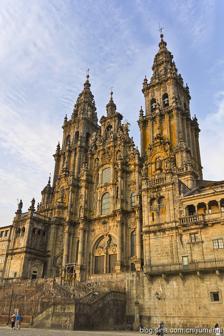 圣地亚哥大教堂_360百科