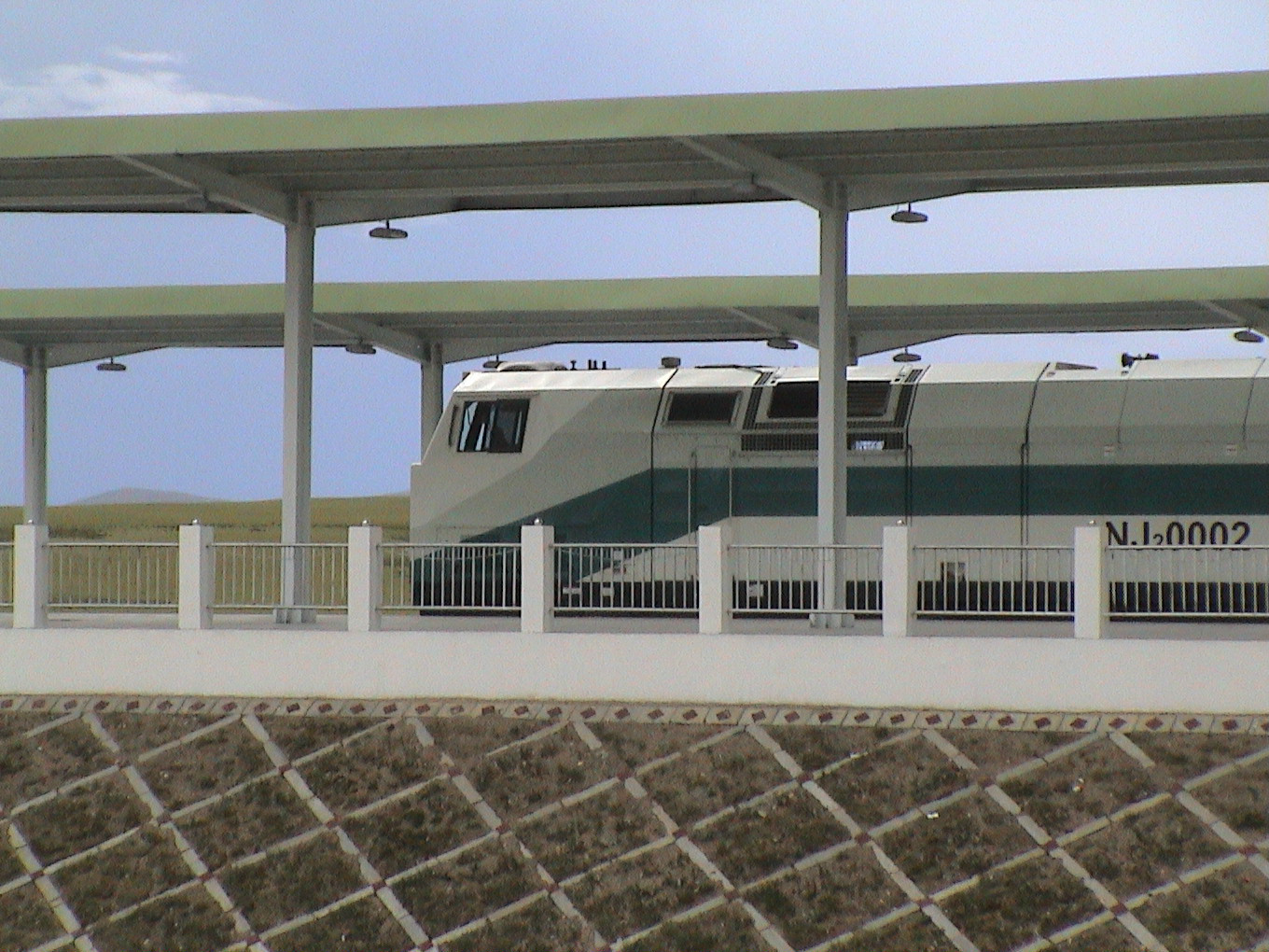 NJ2型柴油机车_360百科