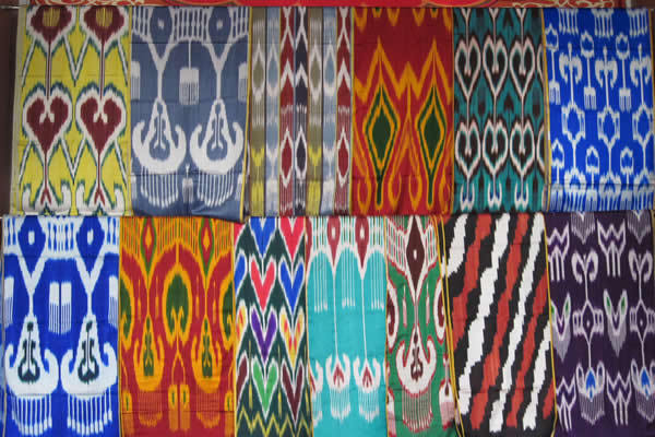 艾德莱斯绸_360百科